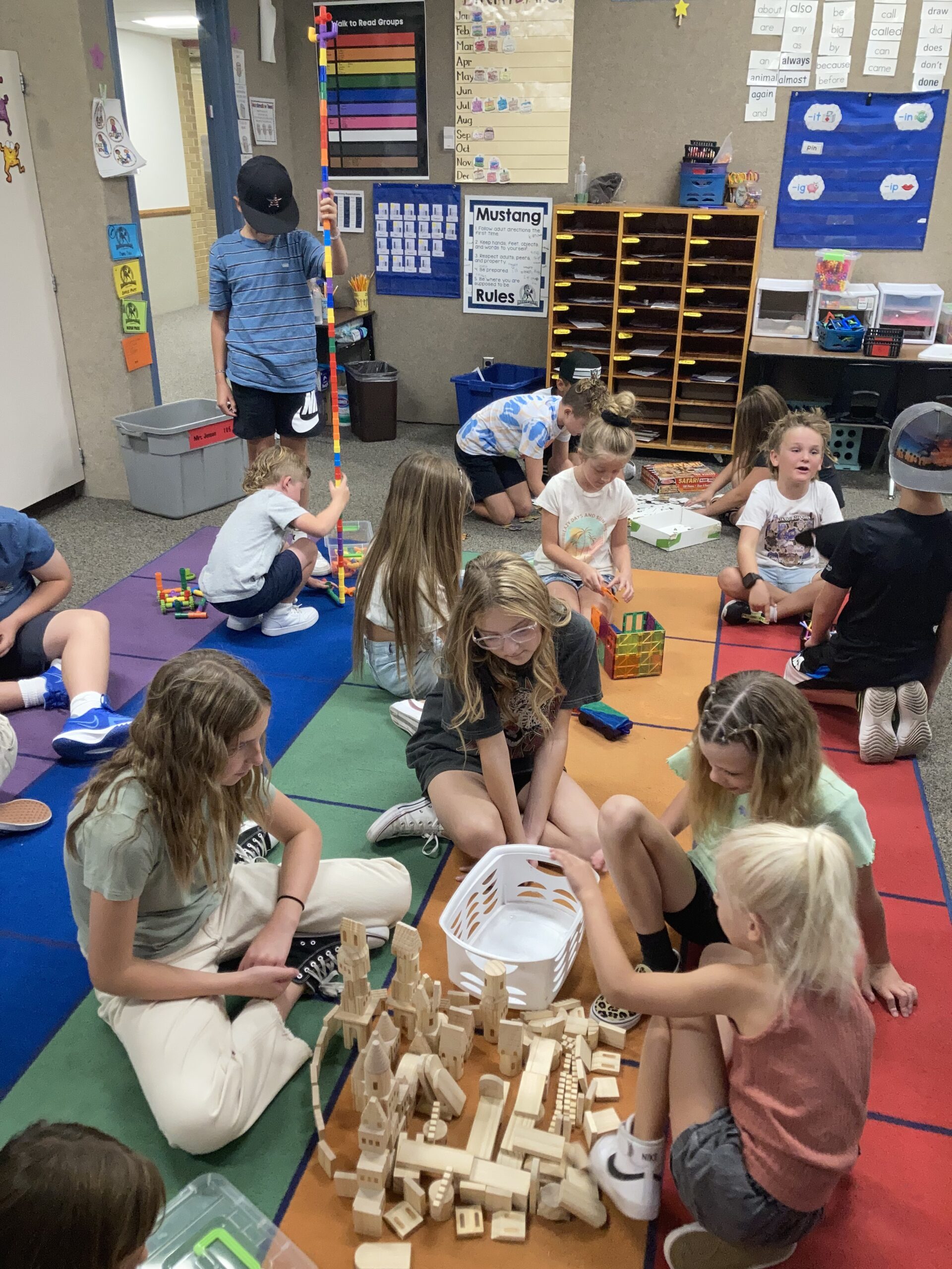 Monte Vista Elementary – Home of the Mustangs